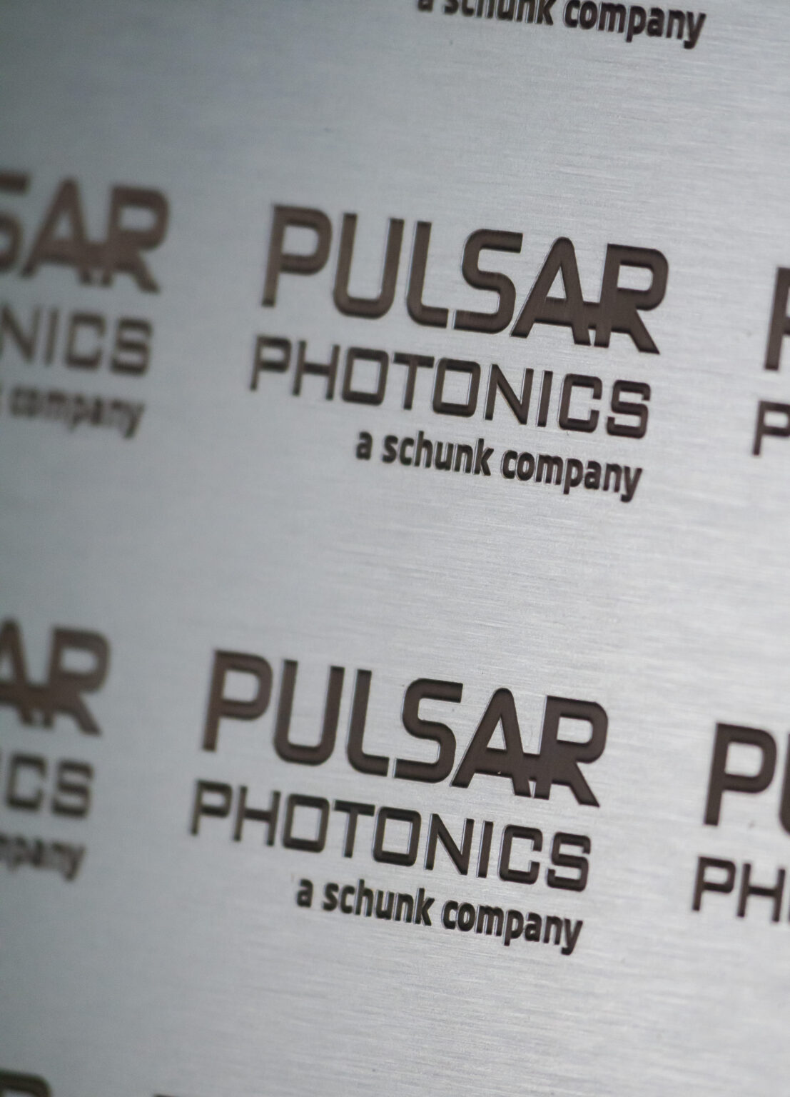 RDX 2800 - Large-scale laser micromachining - Pulsar Photonics